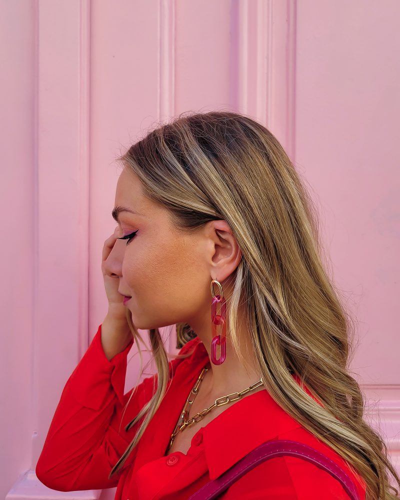 Comment porter le rose & le rouge ? - La Minute Fashion